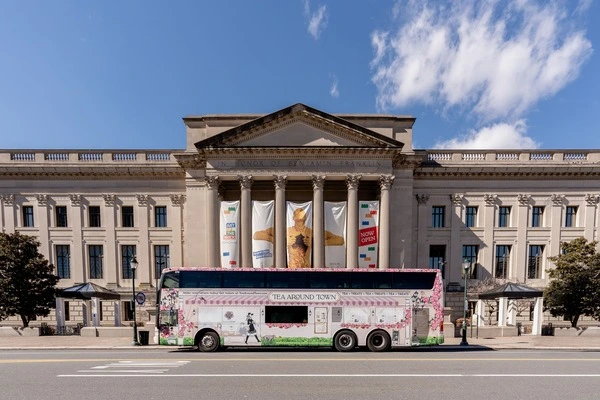 Tea Around Town® Philadelphia | Tea Bus Philadelphia by TopView ...