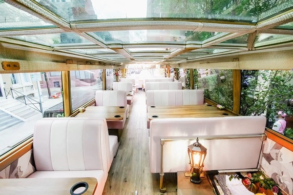 Tea Around Town® | Washington DC Bus Tours